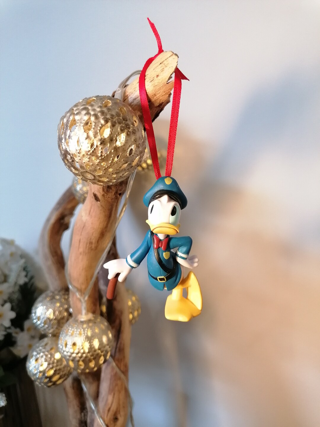 Disney Donald Duck Christmas Decoration Figure, Ornament Bauble, Disney ...