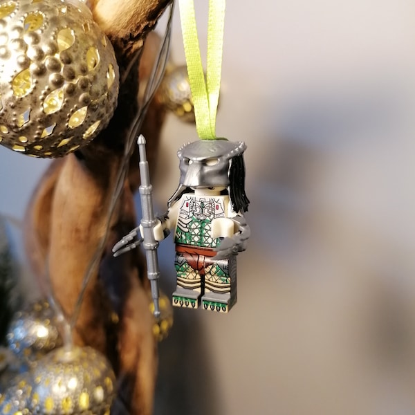 Predator Christmas Ornament - Etsy UK