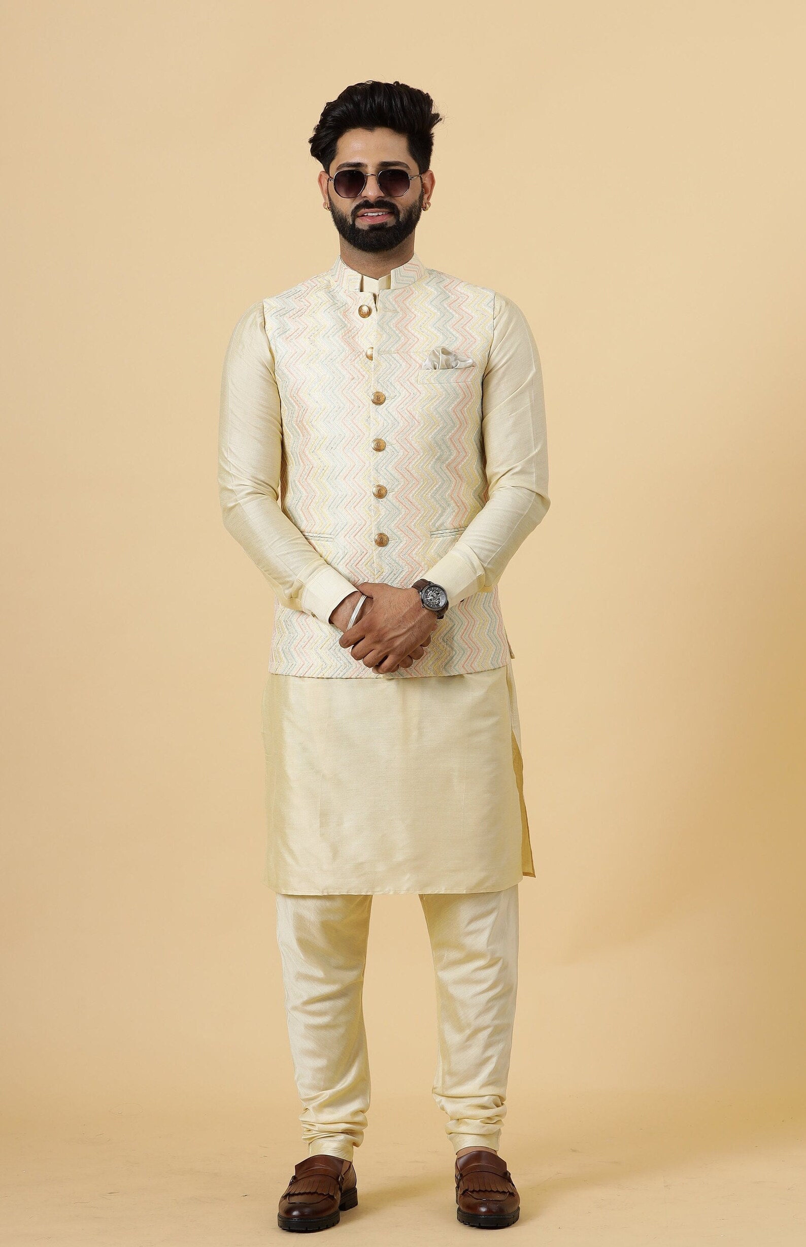 Cream Kurta Pajama Set With Zigzag Pattern Embroidered Cream Half ...