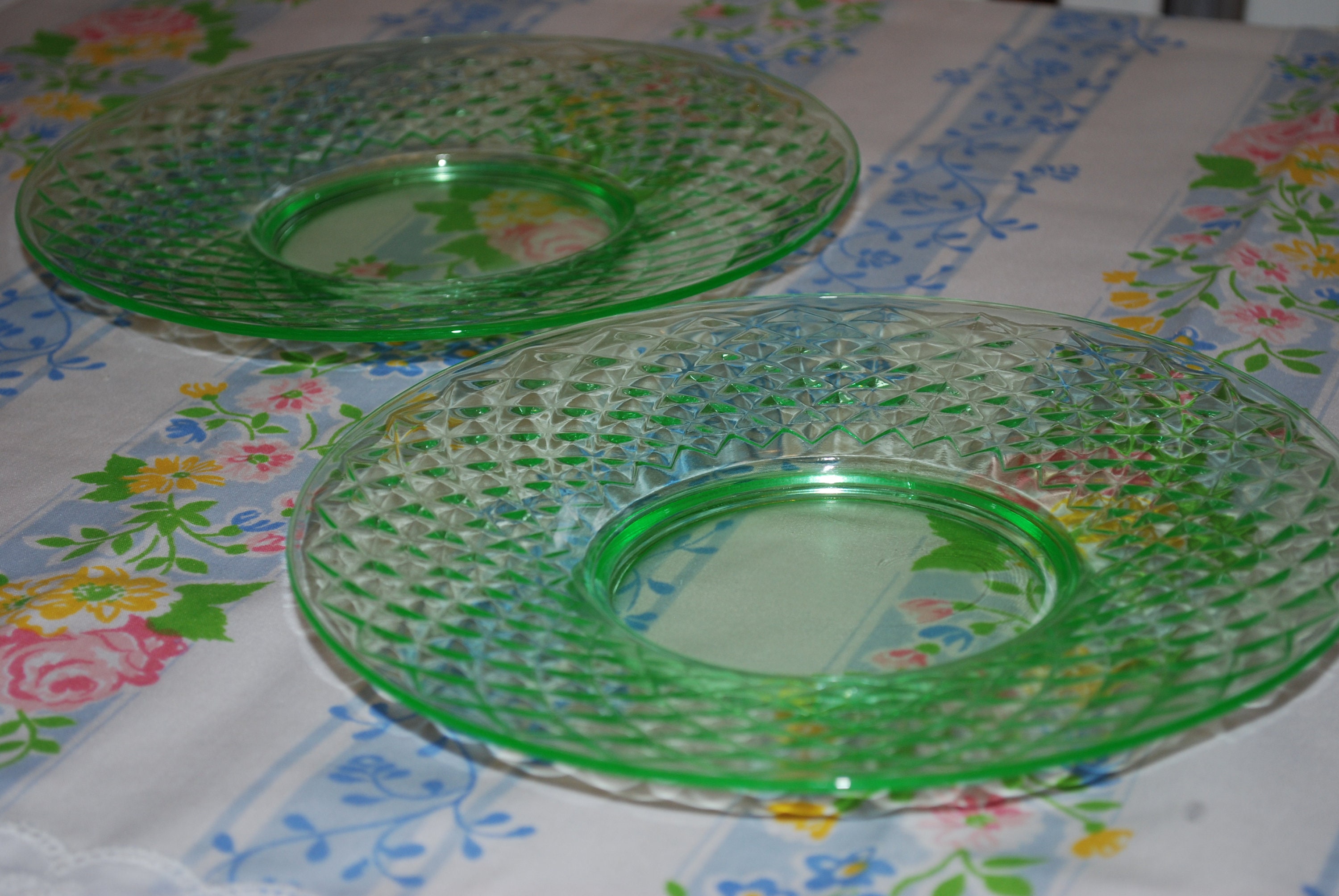Set of 2 Uranium Glass Plates - Etsy