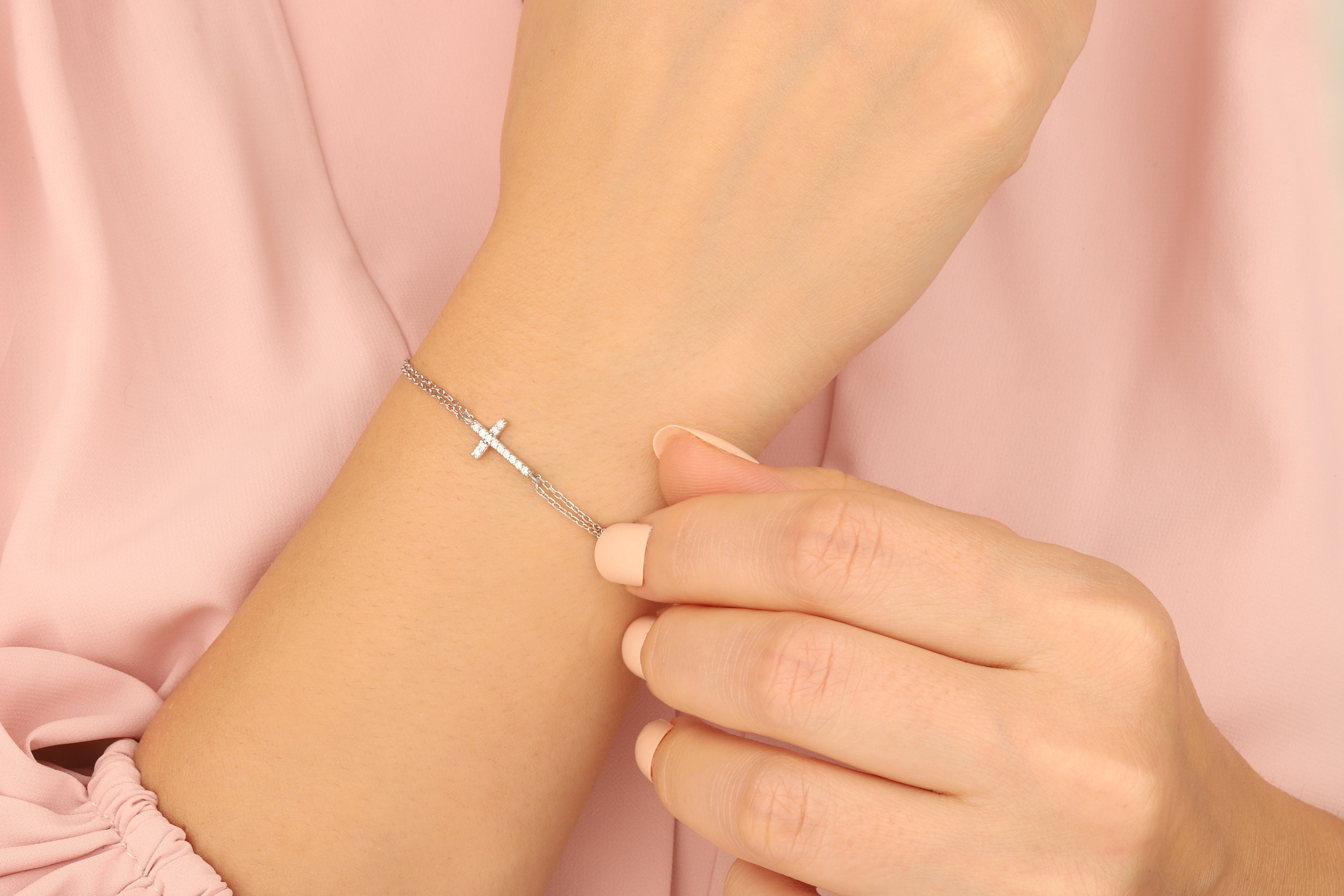 18K Gold Diamond Cross Bracelet, Silver Zircon Diamond Cross 18K Gold Diamond Cross Bracelet, Silver Zircon Diamond Cross