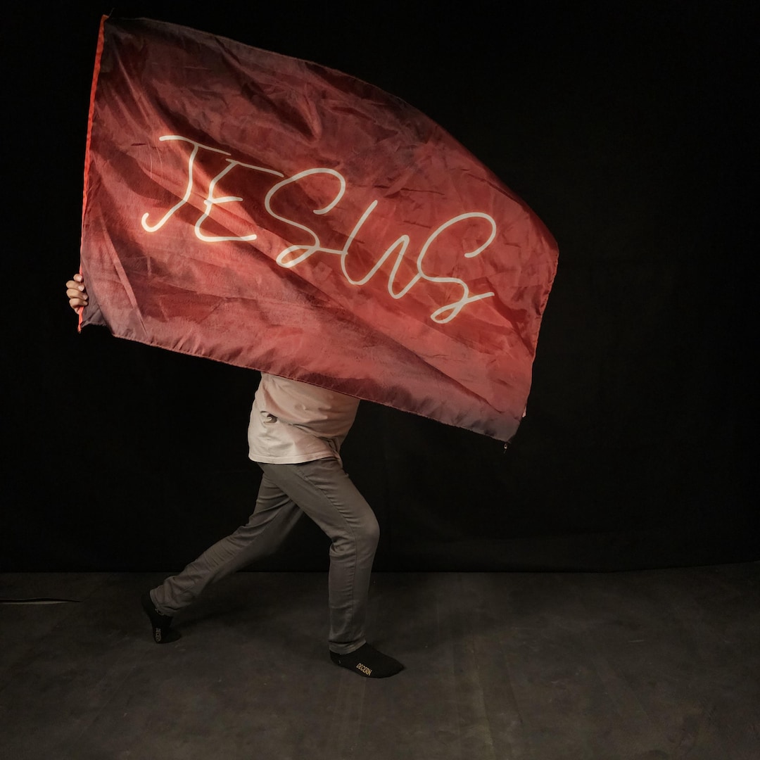 Red Worship Flag With the Name of Jesus | Christian Prophetic Banner ...