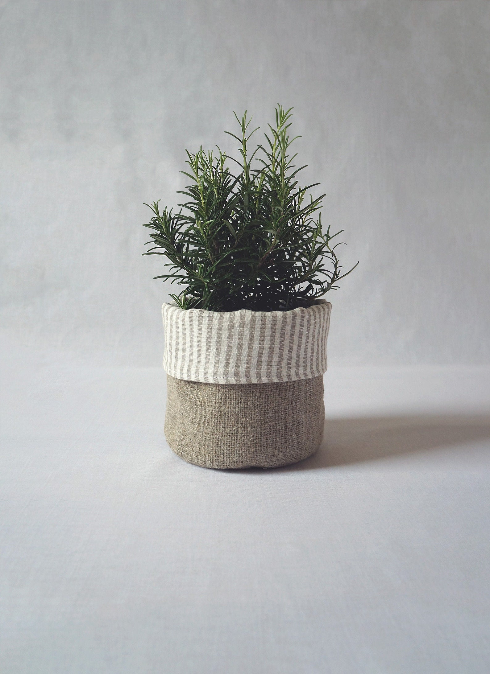 Natural Linen Bread Basket Fabric Plant Pot Linen food | Etsy