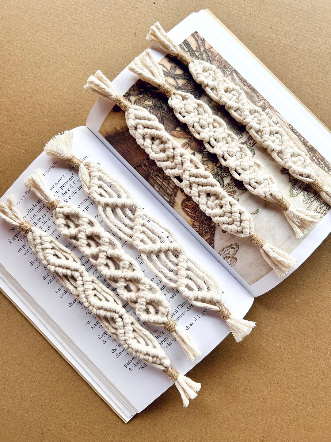 MACRAME BOOKMARKS, Handmade Macramé Bookmark, Cozy Boho Decoration ...