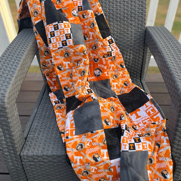 University of Tennessee Quilt - Etsy