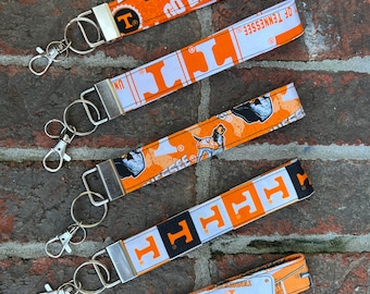 Tennessee Volunteers University of Tennessee Keychain Key - Etsy