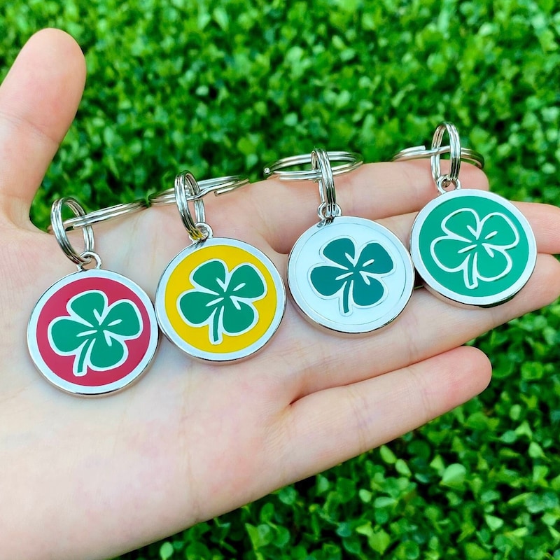 Clover Dog Tag - Etsy