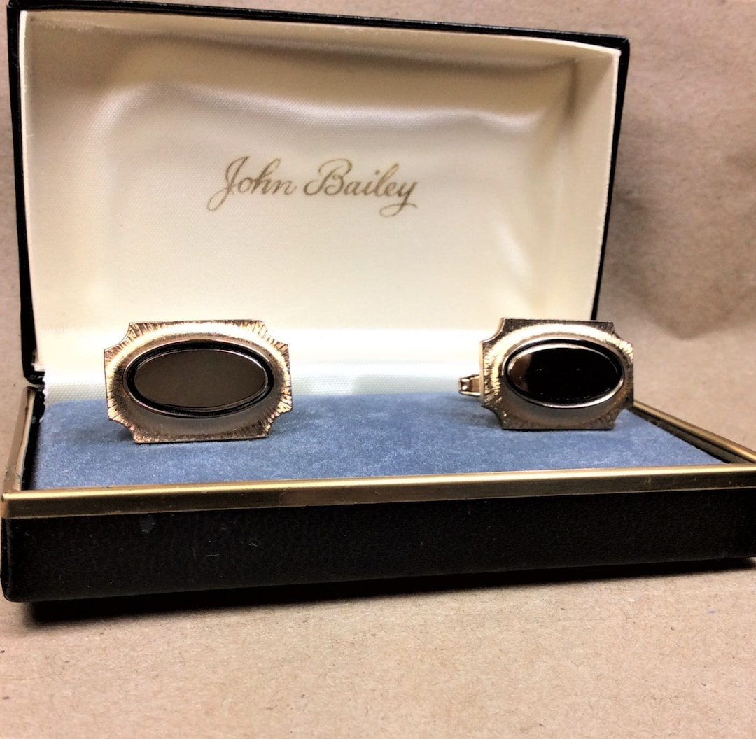 VTG Signed FOSTER Gold Tone Monogram Cufflinks W/black Enamel Details ...