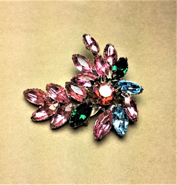 1950's VTG Floral Marquise Rhinestones Pin/Brooch Spa… - Gem