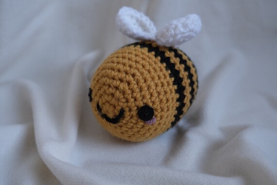 Fifi the Bumble Bee Handmade Amigurumi crochet bee Toys Stuffed Animals ...