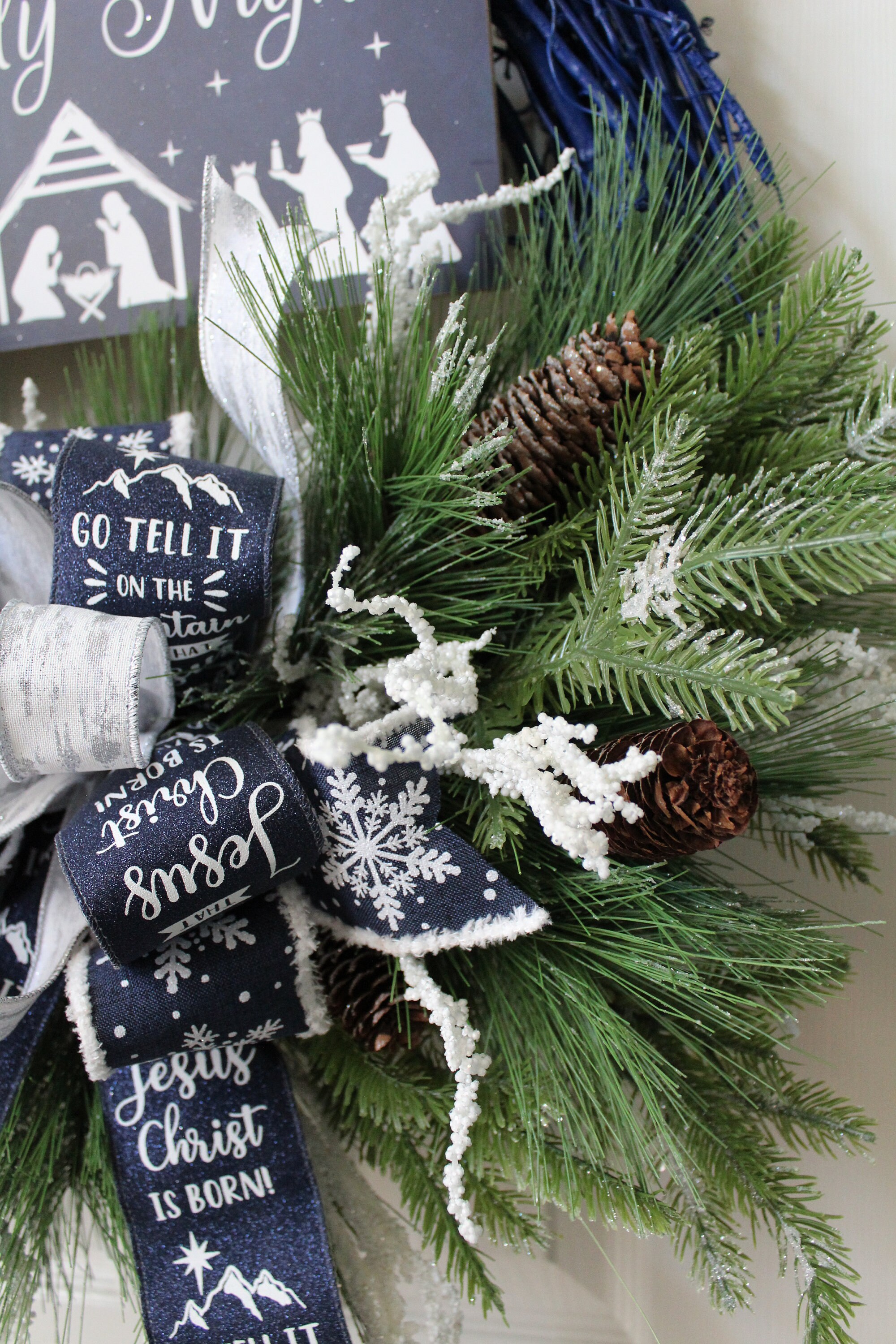 18 Round Grapevine Holiday Christmas Wreath Nativity - Etsy