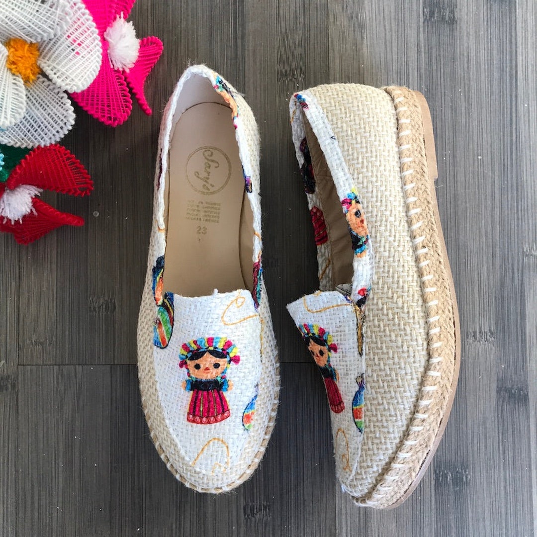 La Muneca Maria Aztec Flats - Etsy