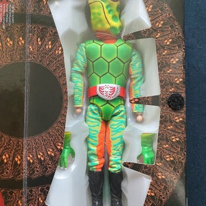 Vintage 1998 Medicom Toy RAH220 Real Action Heroes Kamen Rider 19 Deathtron Kame Bazooka Bazuka ...