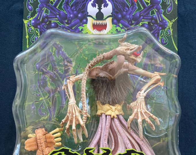 Vintage 1997 Toybiz Comics Spiderman Venom Along Came A Spider Phage ...