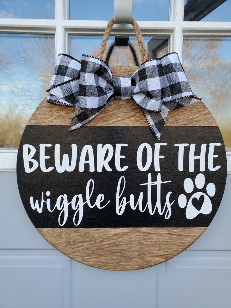 Wigglebutts Dog Welcome Sign | Baltic Birch Door Hanger - Etsy