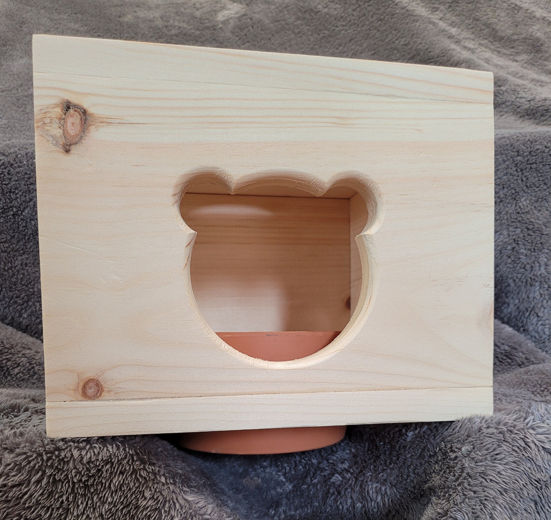 Chinchilla Chill Hanging Hideout House With Terracotta Cooling Bowl ...