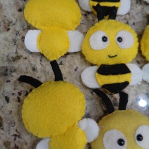 Felt Bumble Bee Puffy Stuffed Bees Party Favor, Bowl Filler, Tiered ...