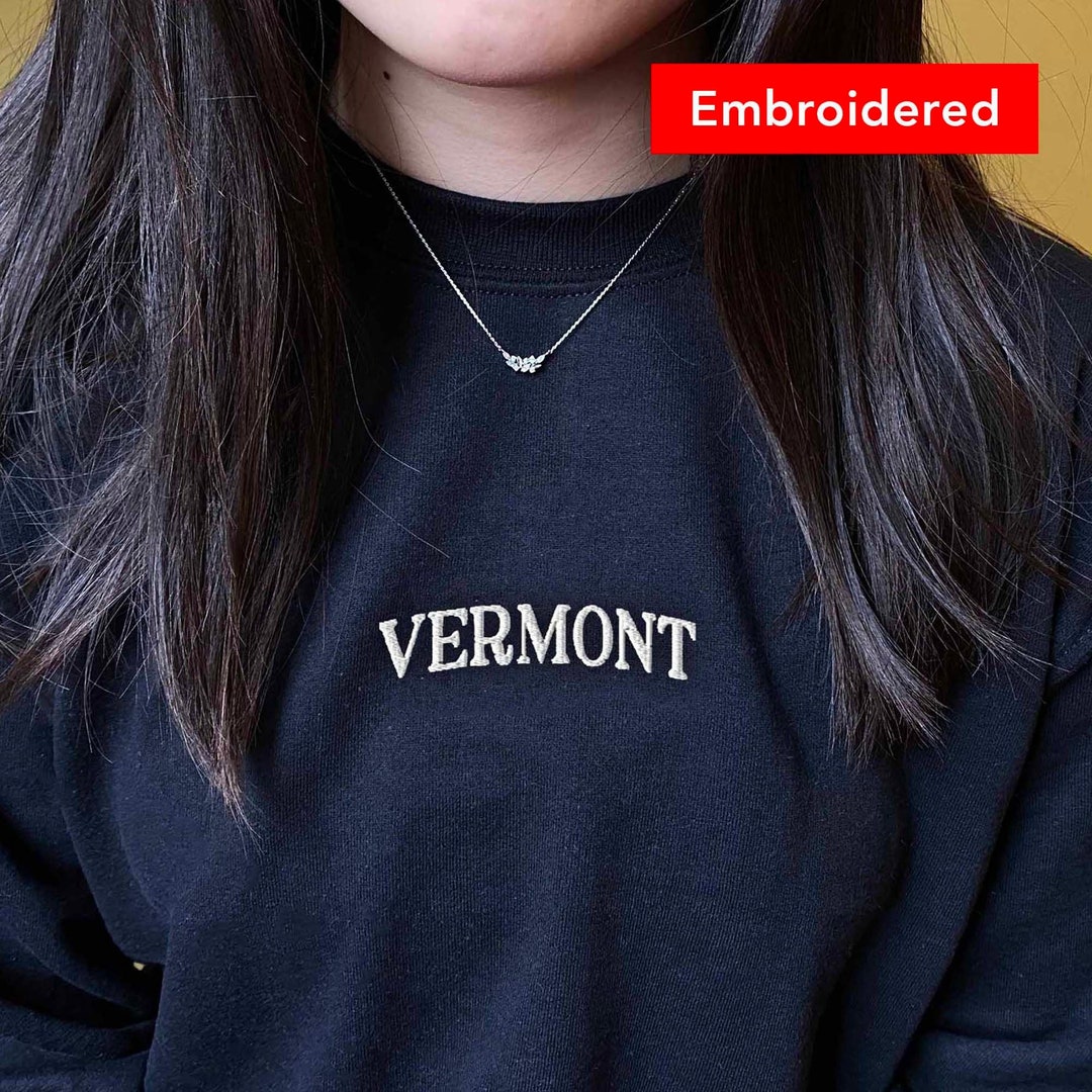Vermont Sweatshirt Embroidered Vintage Crewneck, Cute University ...