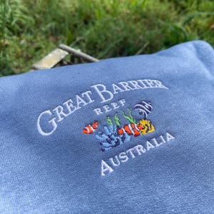 Embroidered Great Barrier Reef Sweatshirt, Vintage Australia Crewneck ...
