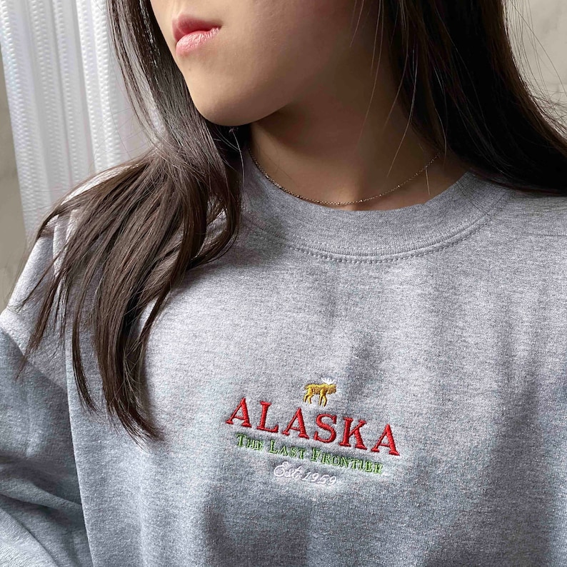 Alaska Sweatshirt Embroidered Crewneck Vintage Sweater - Etsy