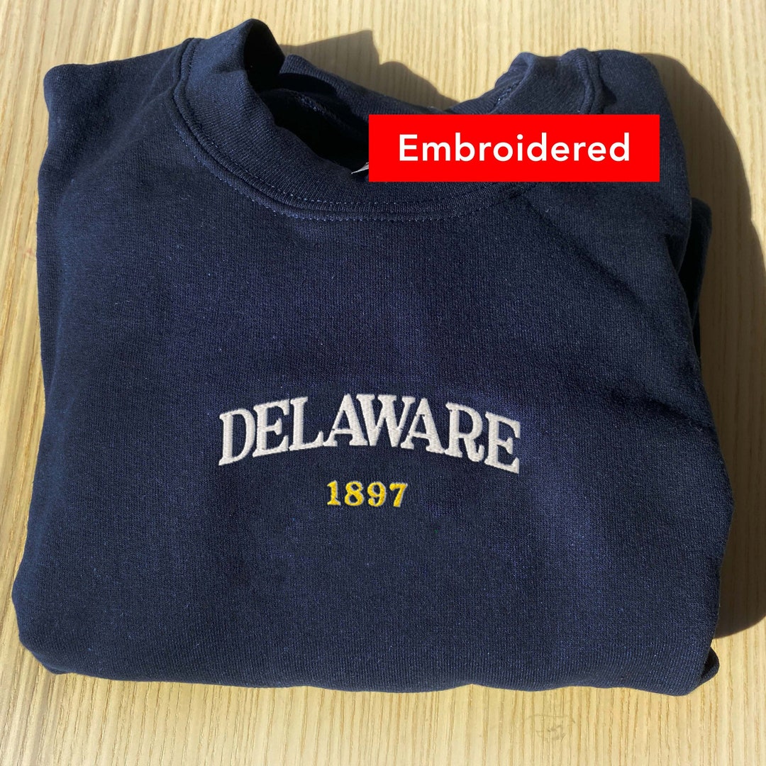 Delaware Sweatshirt Embroidered, Vintage Crewneck - Etsy