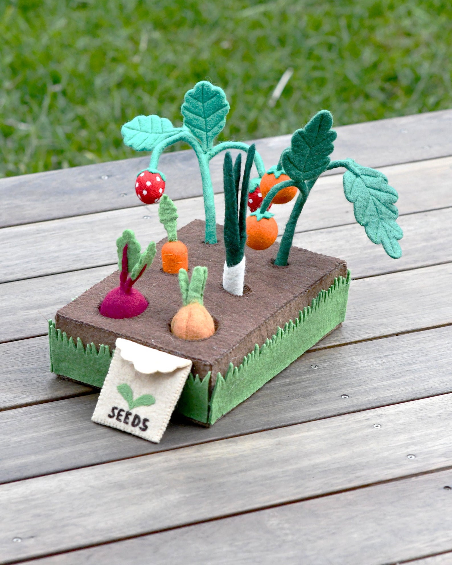 Felt Garden Planter Box With Plants and Vegetables: Interactive Garden ...