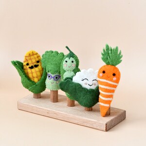 Felt Vegetables Finger Puppets Set, Felt Finger Puppets, Felt ...