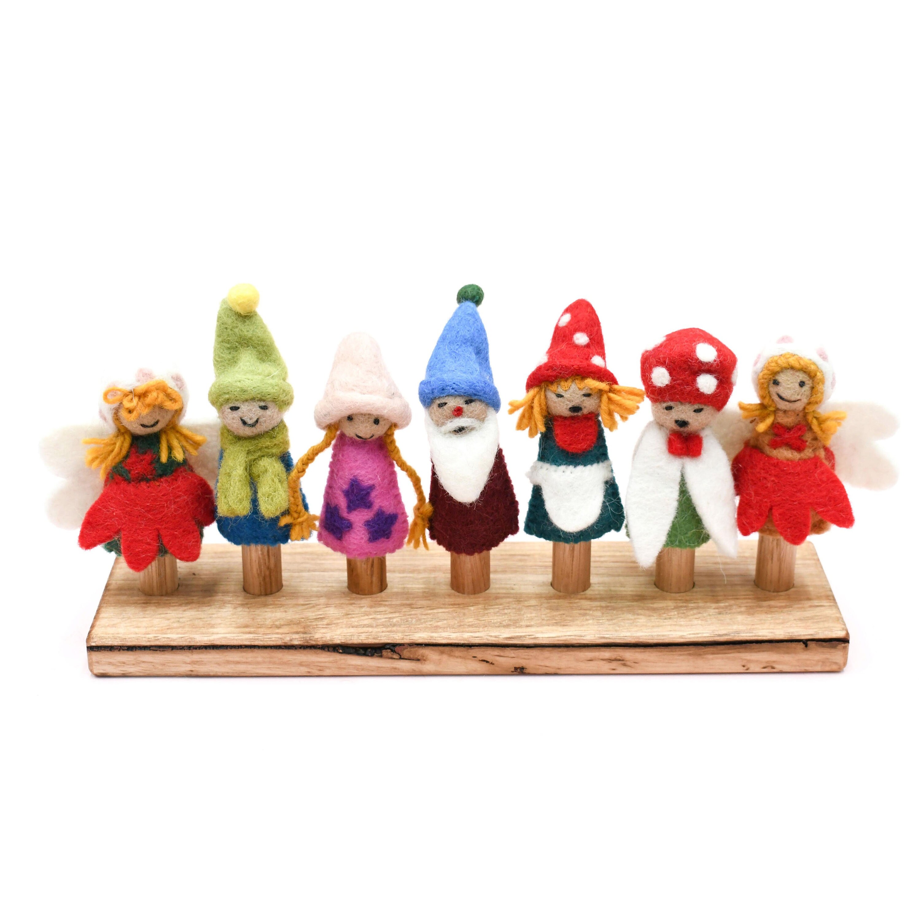 Wooden Finger Puppet Stand (fits 7 Finger Puppets) Made in Australia ...