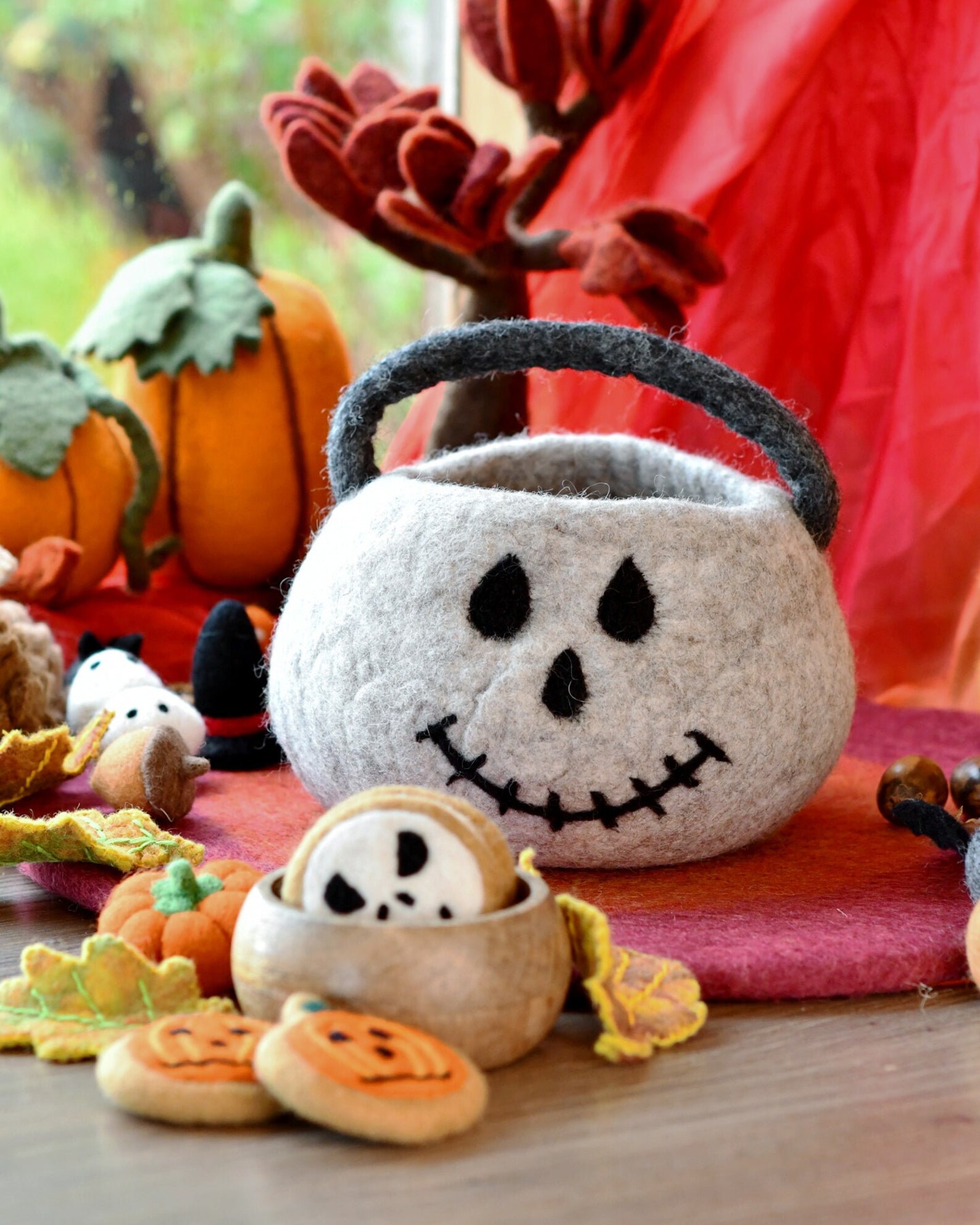 Felt Frazzled Pumpkin Cookie: Sad Pumpkin Cookie - Felt Play Food ...