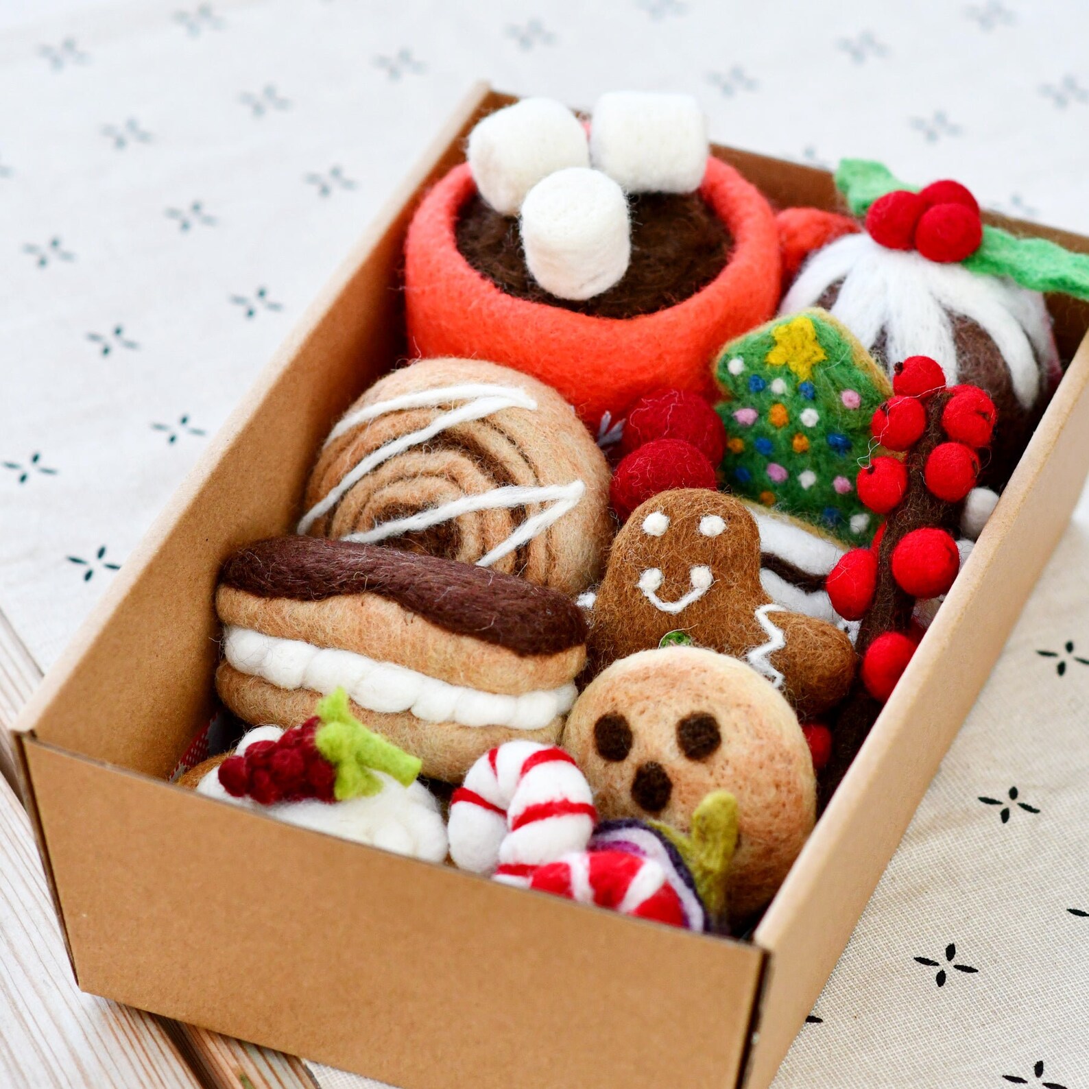 Grazing Box of Christmas Felt Play Food, Felt Gingerbread Man, Cinnamon ...