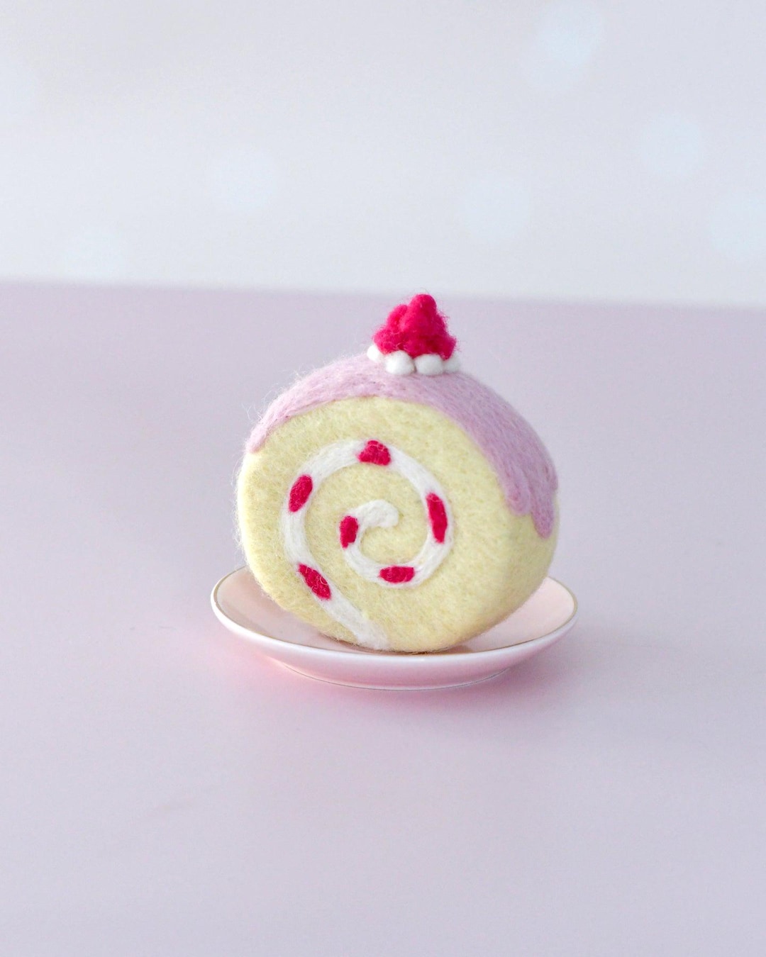 Felt Strawberry Swiss Roll, Felt Bakery, Sweet Treats, Felt Play Food ...