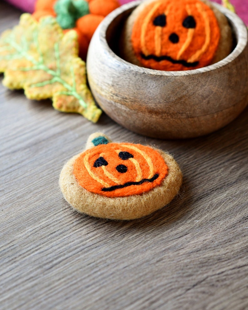 Felt Frazzled Pumpkin Cookie: Sad Pumpkin Cookie - Felt Play Food ...