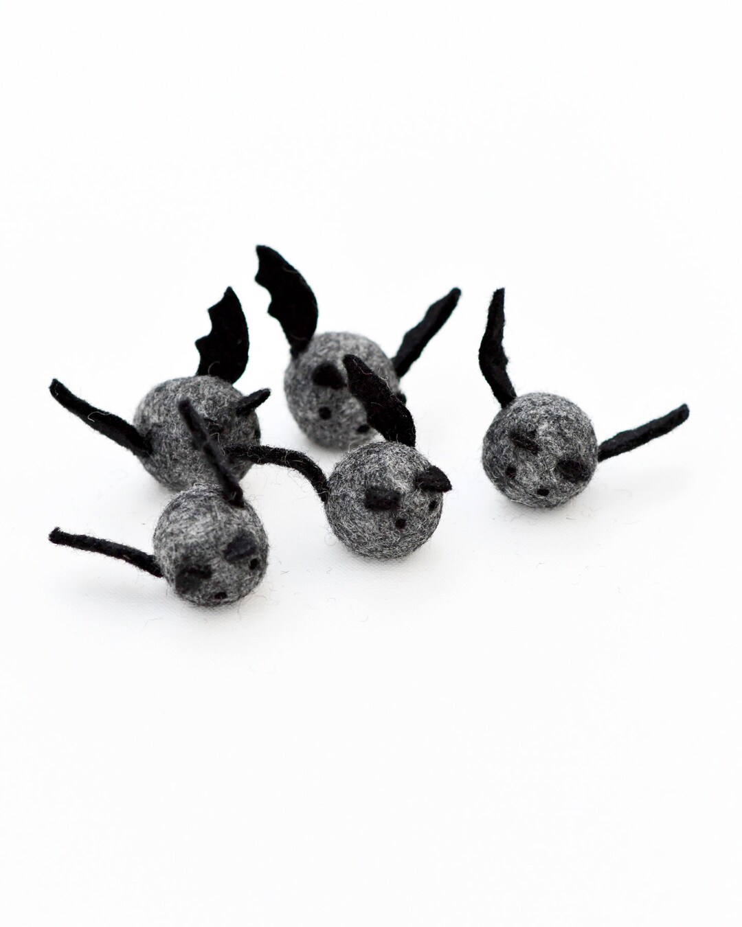Felt Bats - Packet of 5 Grey Bats, for Loose Parts Play, Small World ...