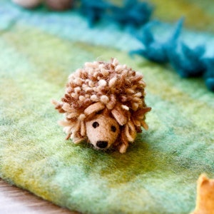 Felt Small Fluffy Hedgehog Toy Woodlands Hedgehog Soft Toy - Etsy