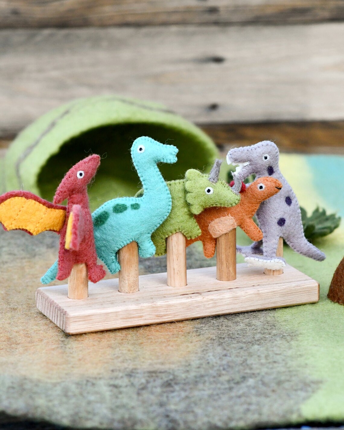 Dinosaur Finger Puppets Set, Brachiosaurus Triceratops Tyrannosaurus ...