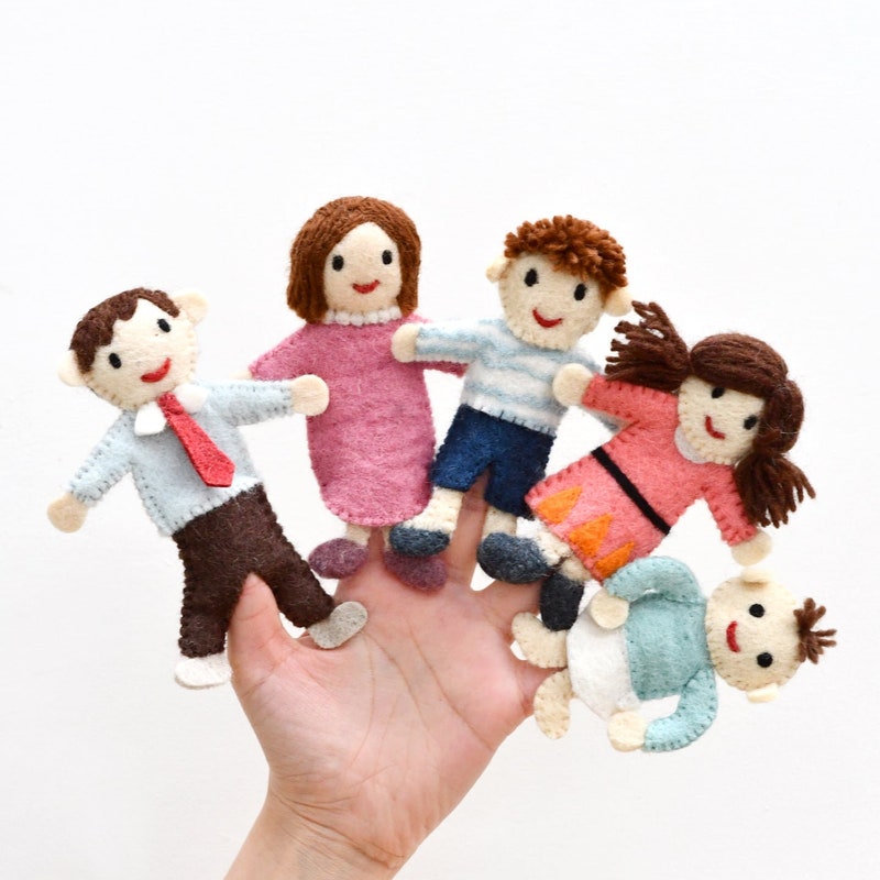 Family Finger Puppets Set - Etsy