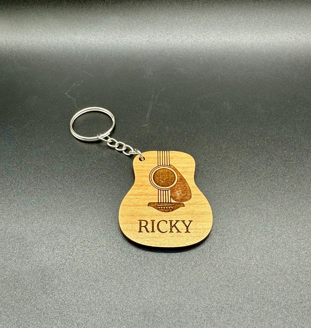 Personalized Acoustic Guitar Keychain - Etsy