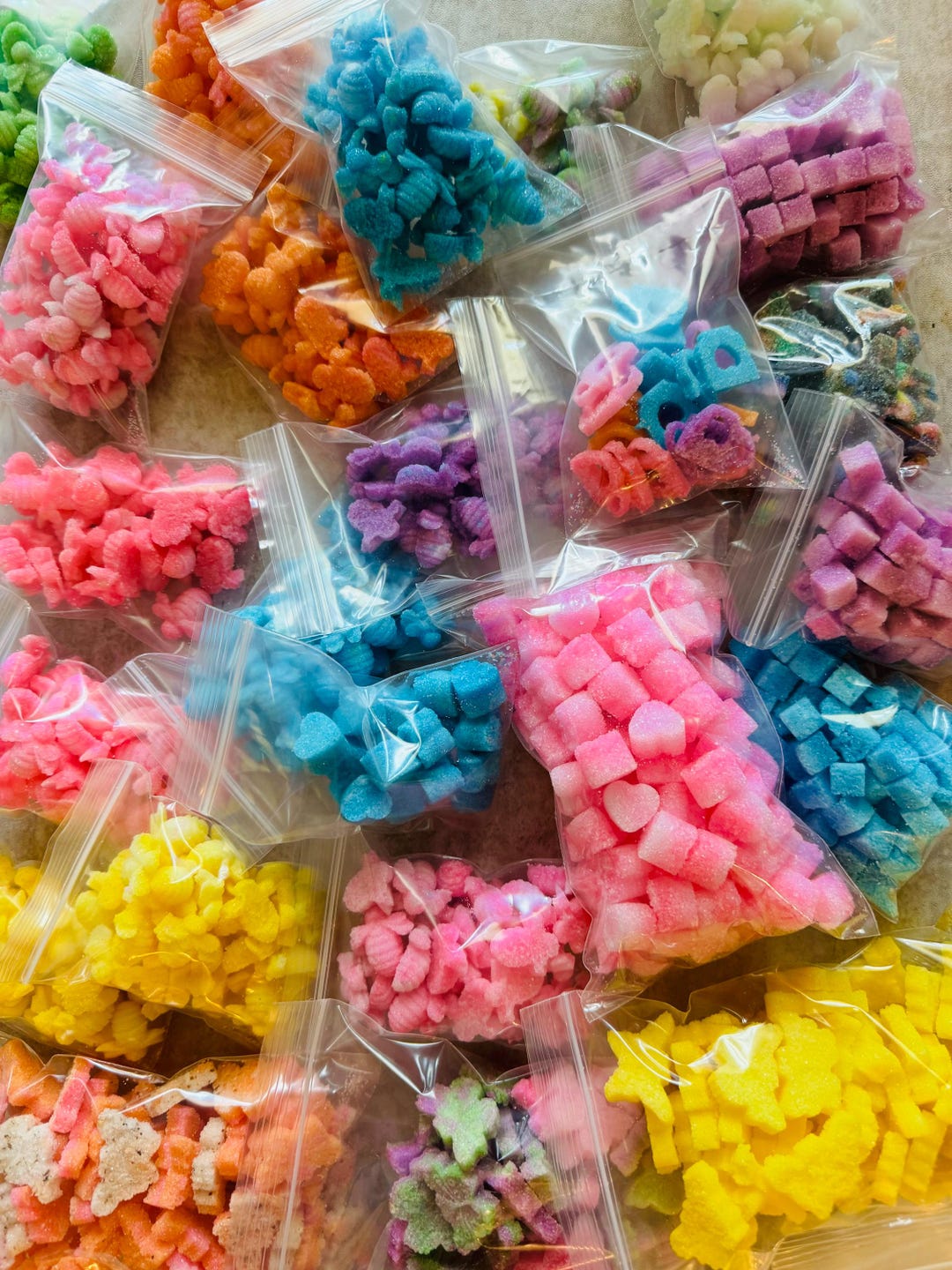 Different Color Sugar Cubes plain Flavor 200 Quantity - Etsy