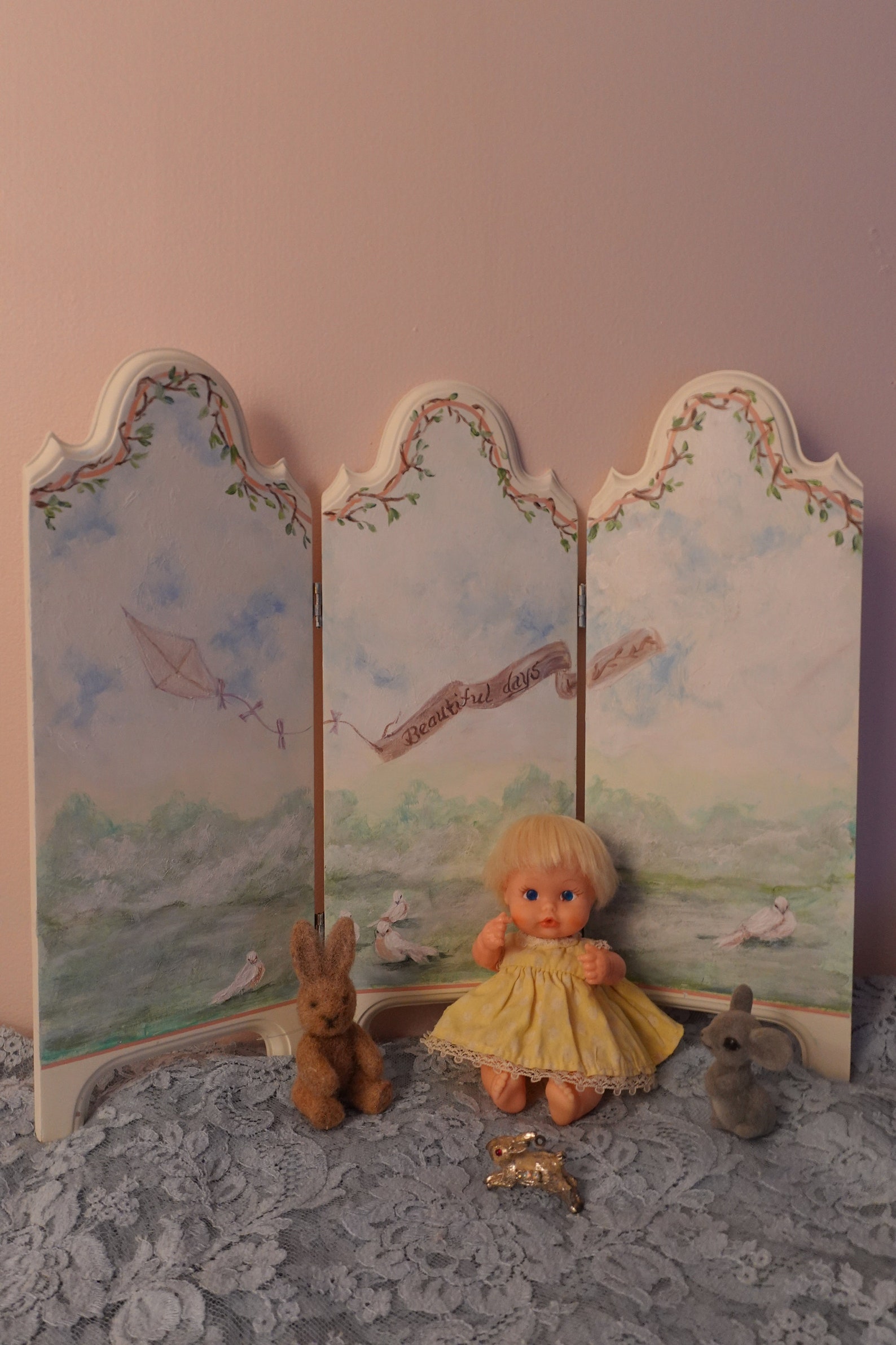 Hand-painted Three Panel Doll Screen Small Doll Accessory - Etsy