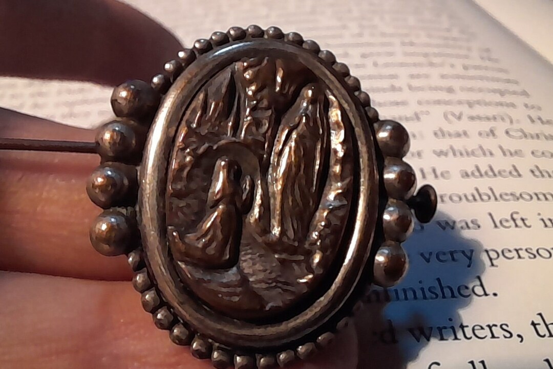 Vintage Our Lady of Lourdes, Virgin Mary Religious Brooch, Collectable ...