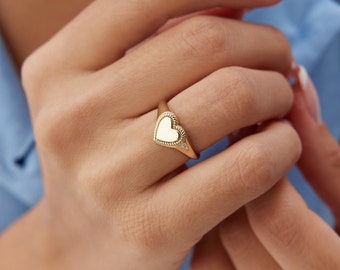 14k Gold Heart Ring - Etsy