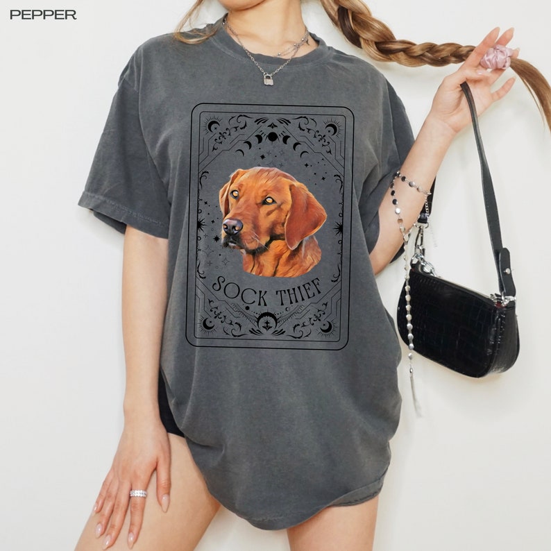 Tarot Red Fox Labrador T-shirt: Comfort Colors Dog Mom Tee - Etsy
