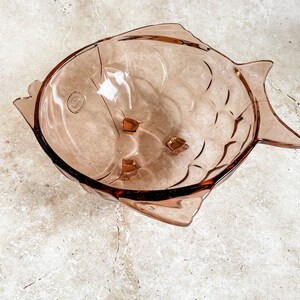 Pressed Glass Fish Fruit or Salad Bowl - Etsy