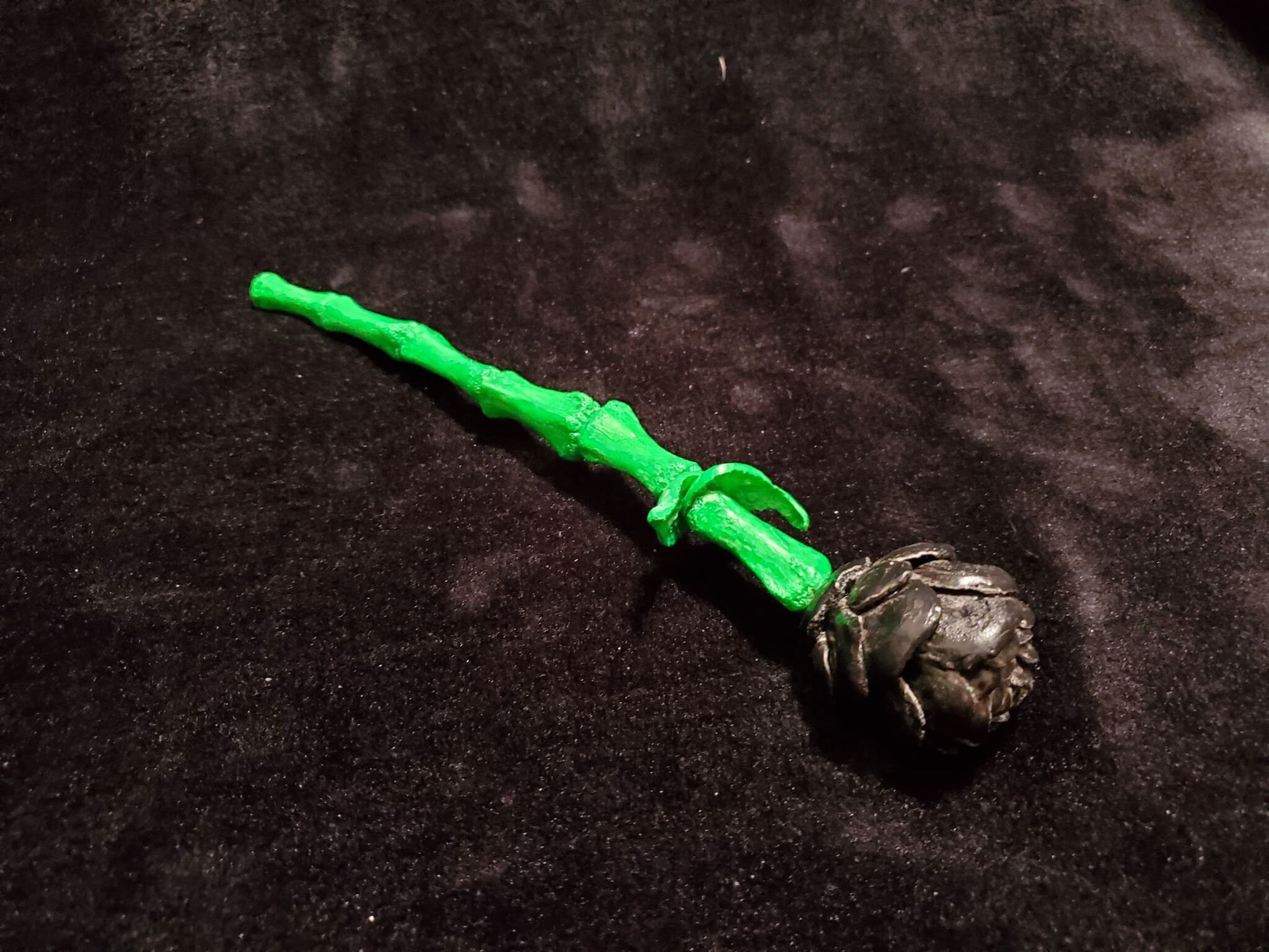 Black Bone Rose Blossom With Green Stem Ox Tail Dark - Etsy