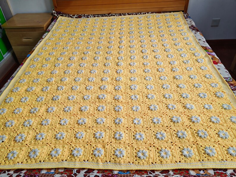 Hand Granny Square Daisy Crochet Blanketgranny Square - Etsy