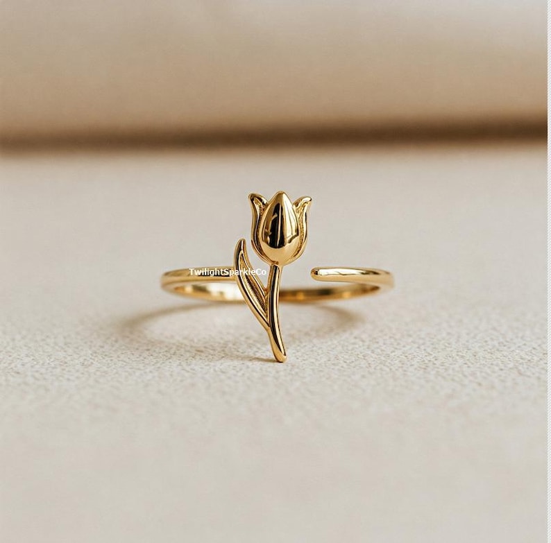 Dainty Tulip Ring, Nature Inspired Flower Ring, 925 Silver 14k/18k/10k ...