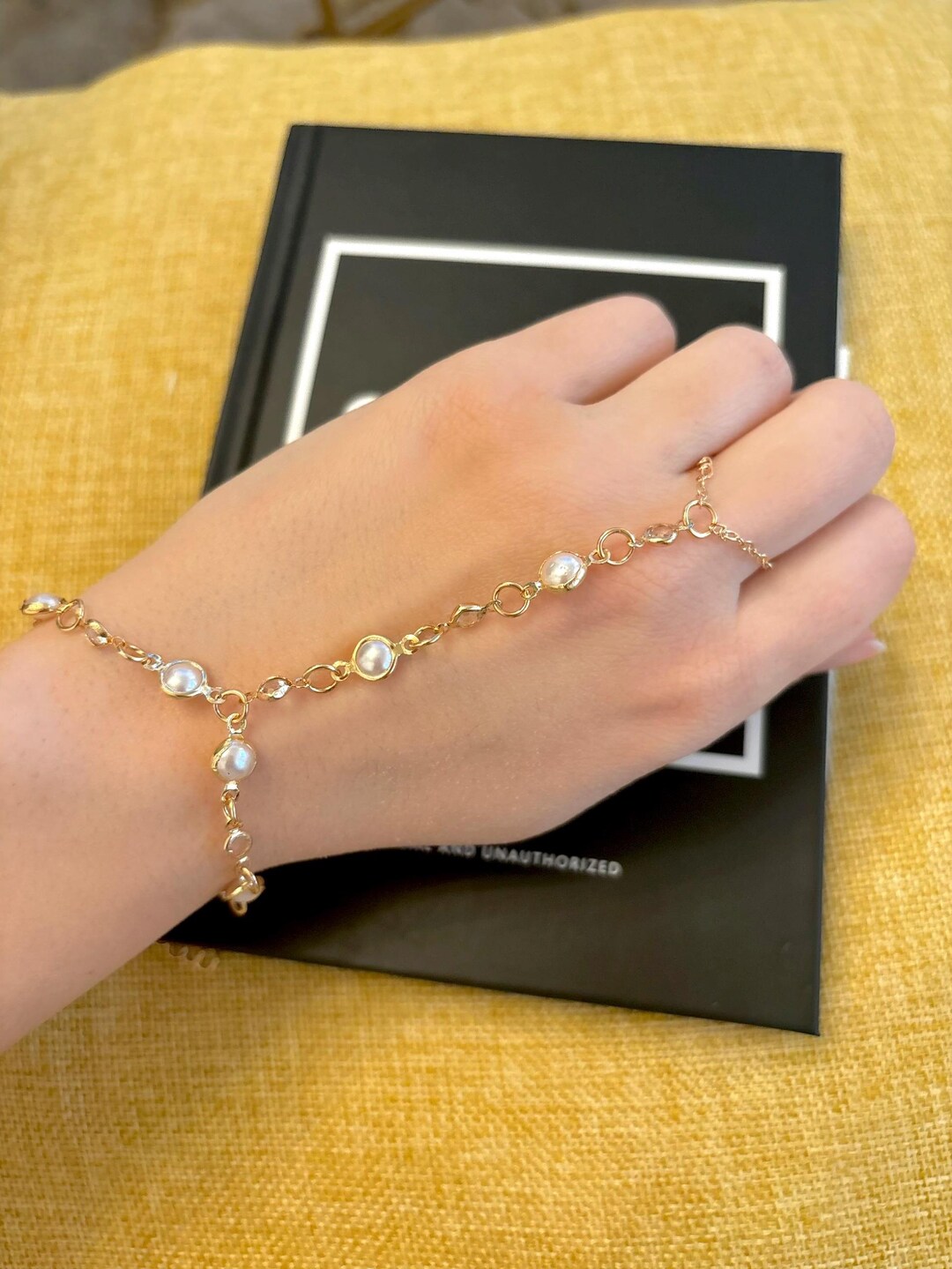 Best Seller Trendy 2026 Pearl Hand Chain Bracelet,beaded Chain Jewelry ...