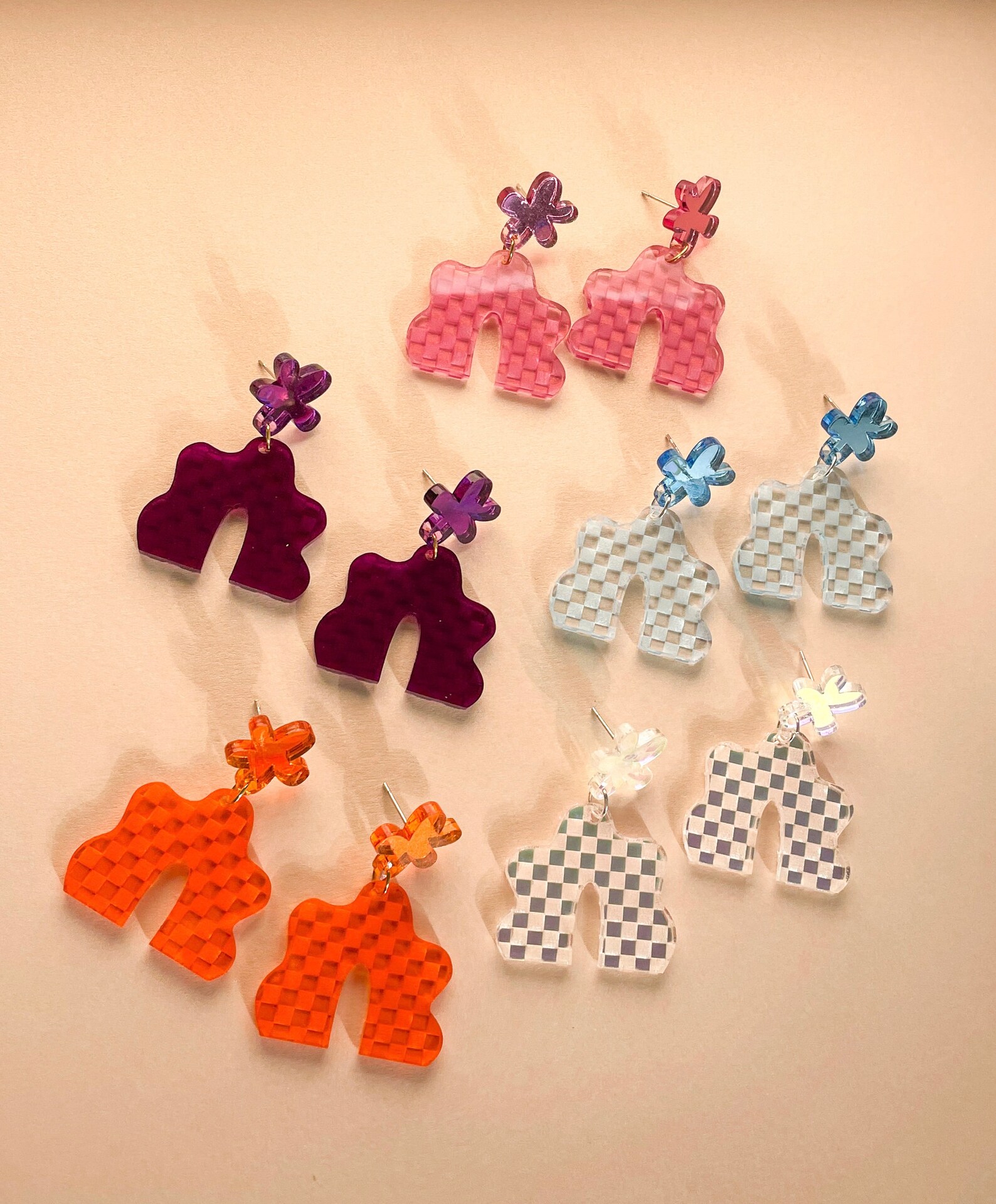 Sunnie Checker Blob Arch//statement Earring//acrylic - Etsy