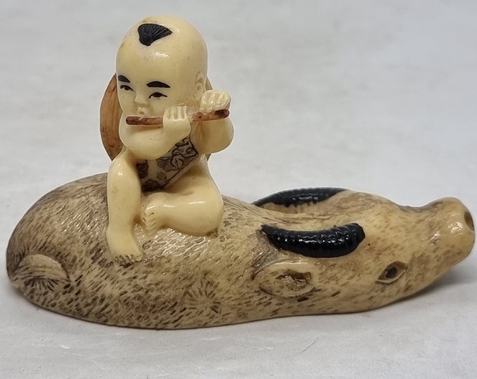 Vintage Japanese Resin Netsuke Figurine | Hand Carved Resin Netsuke | - Etsy