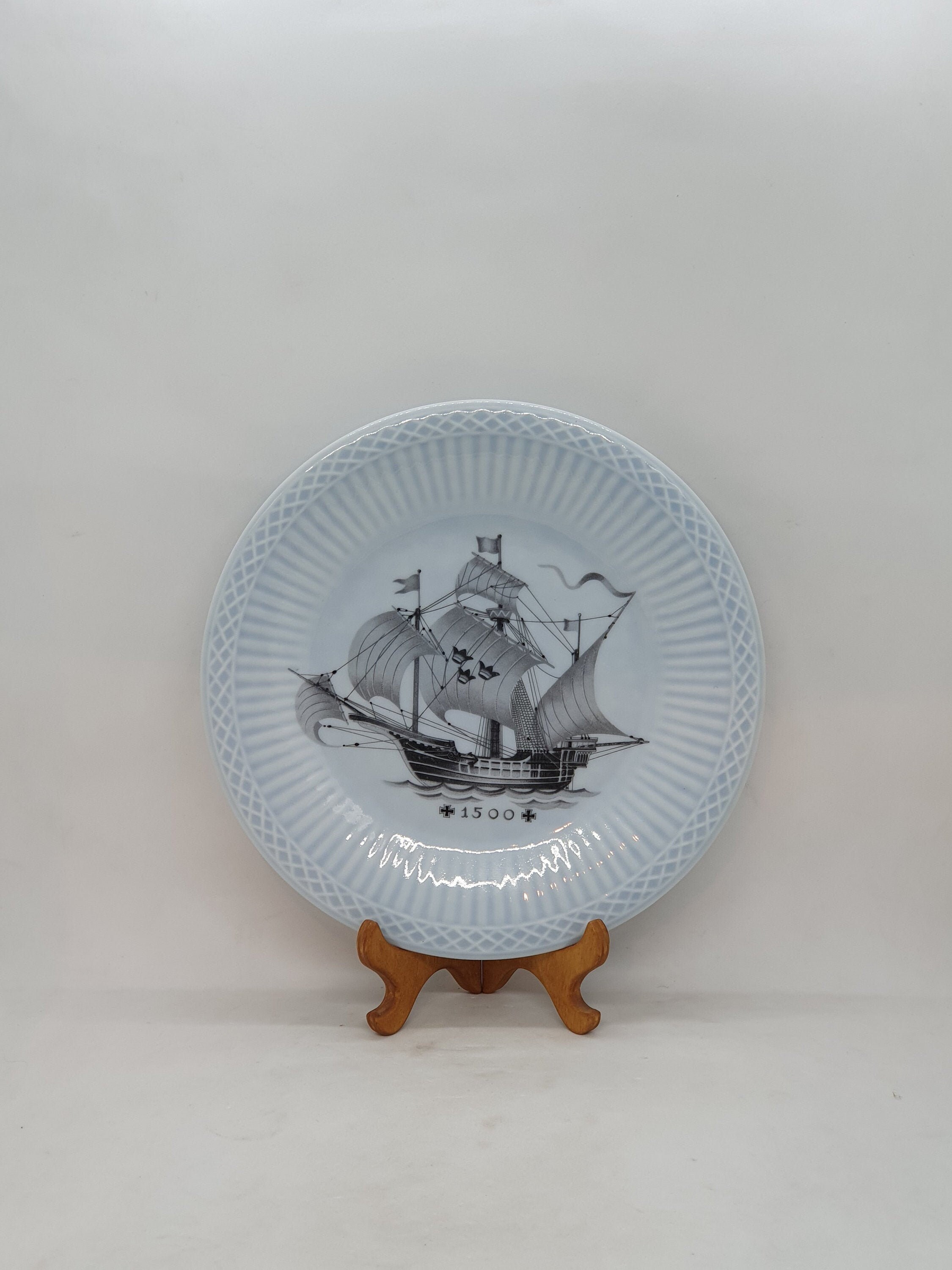 Vintage Swedish Porcelain Plate Ship "1500" by Rorstrand Sverige ...